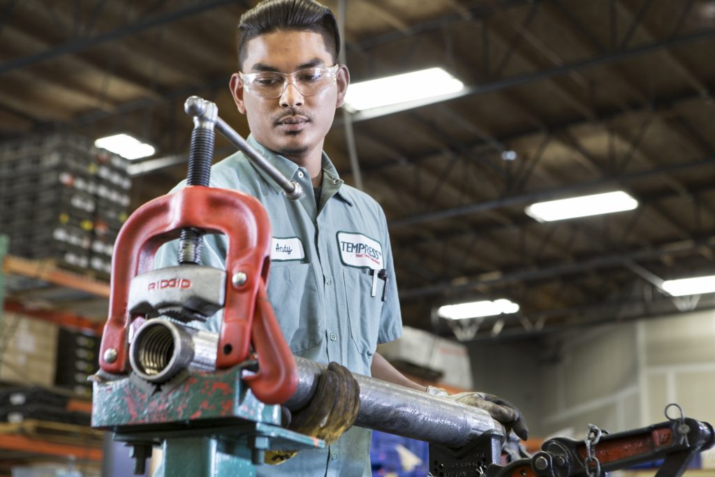 Tempress HydroPull™ Tool Replaces Competitive Agitation Tool - Tempress ...